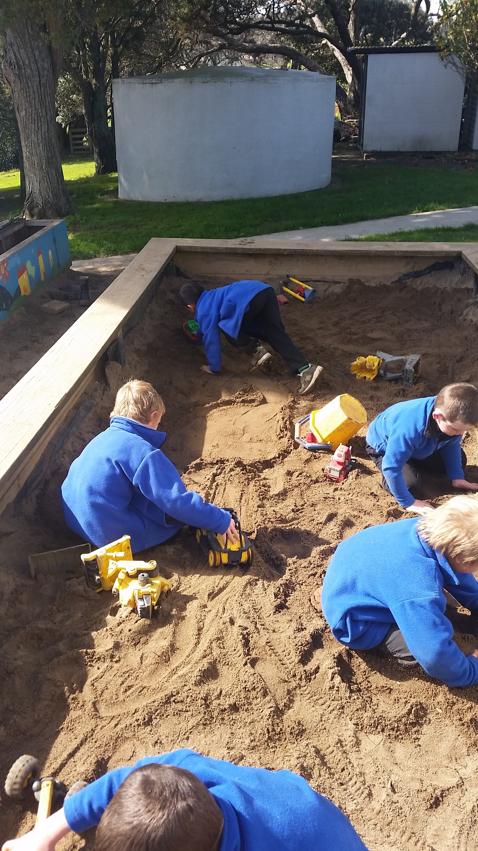 Woohoo for sunny days! | Glenbrook School