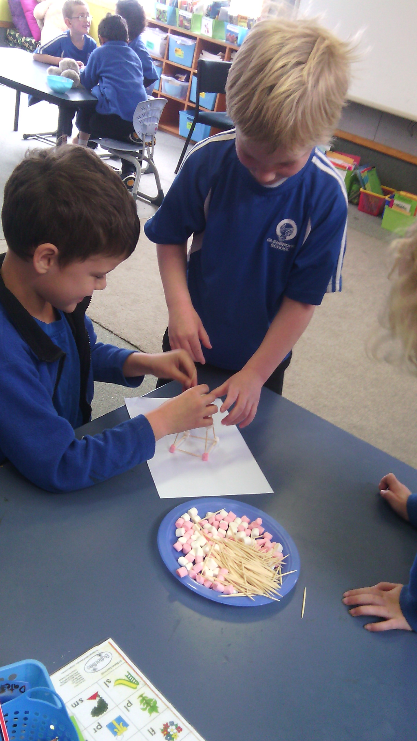 Earthquake Jelly Experiment | Glenbrook School