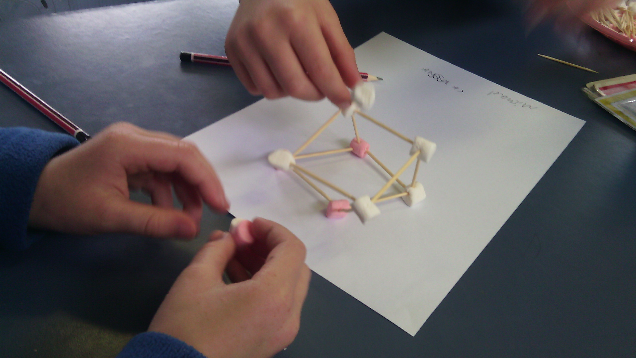 Earthquake Jelly Experiment | Glenbrook School