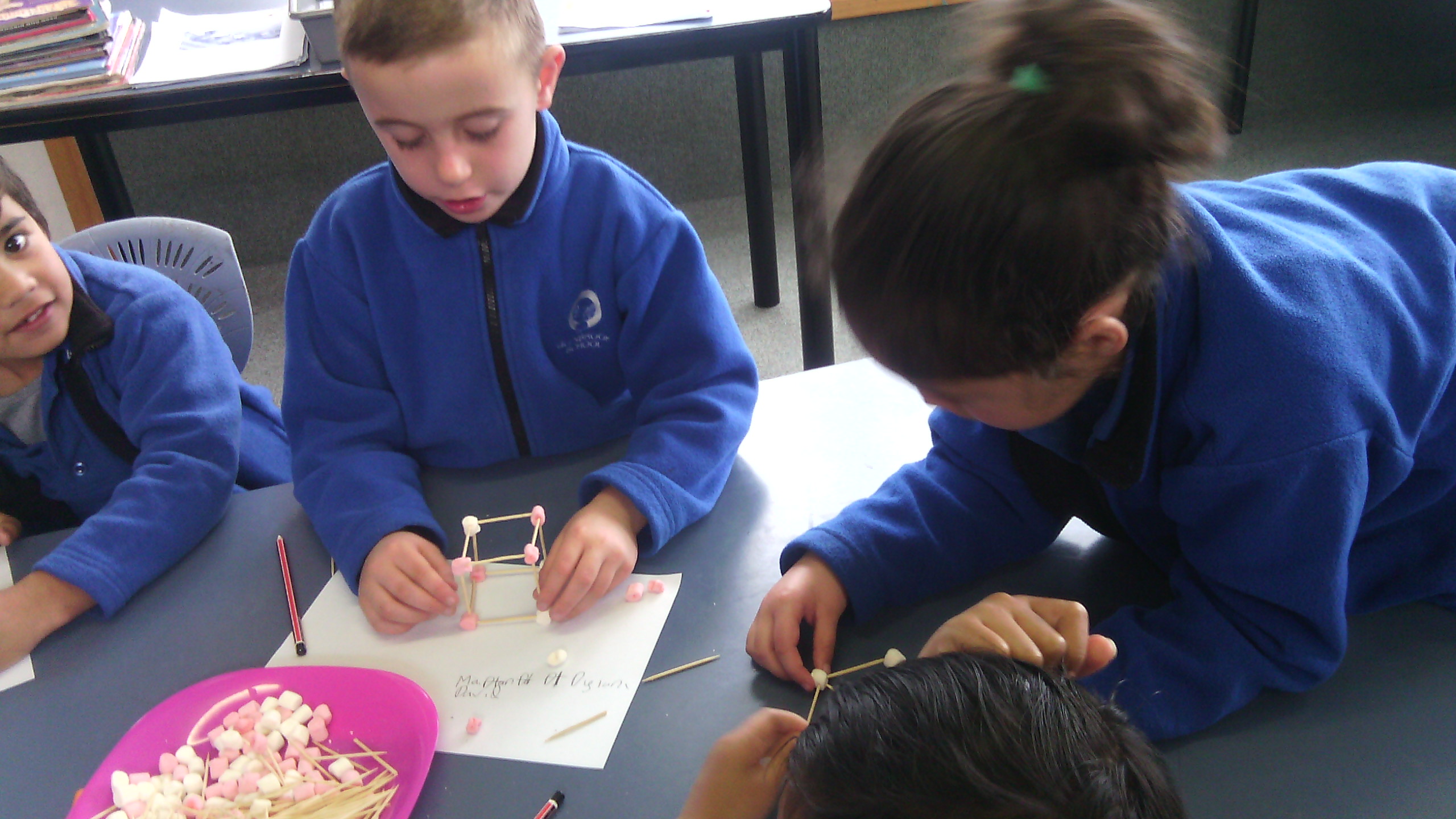 Earthquake Jelly Experiment | Glenbrook School